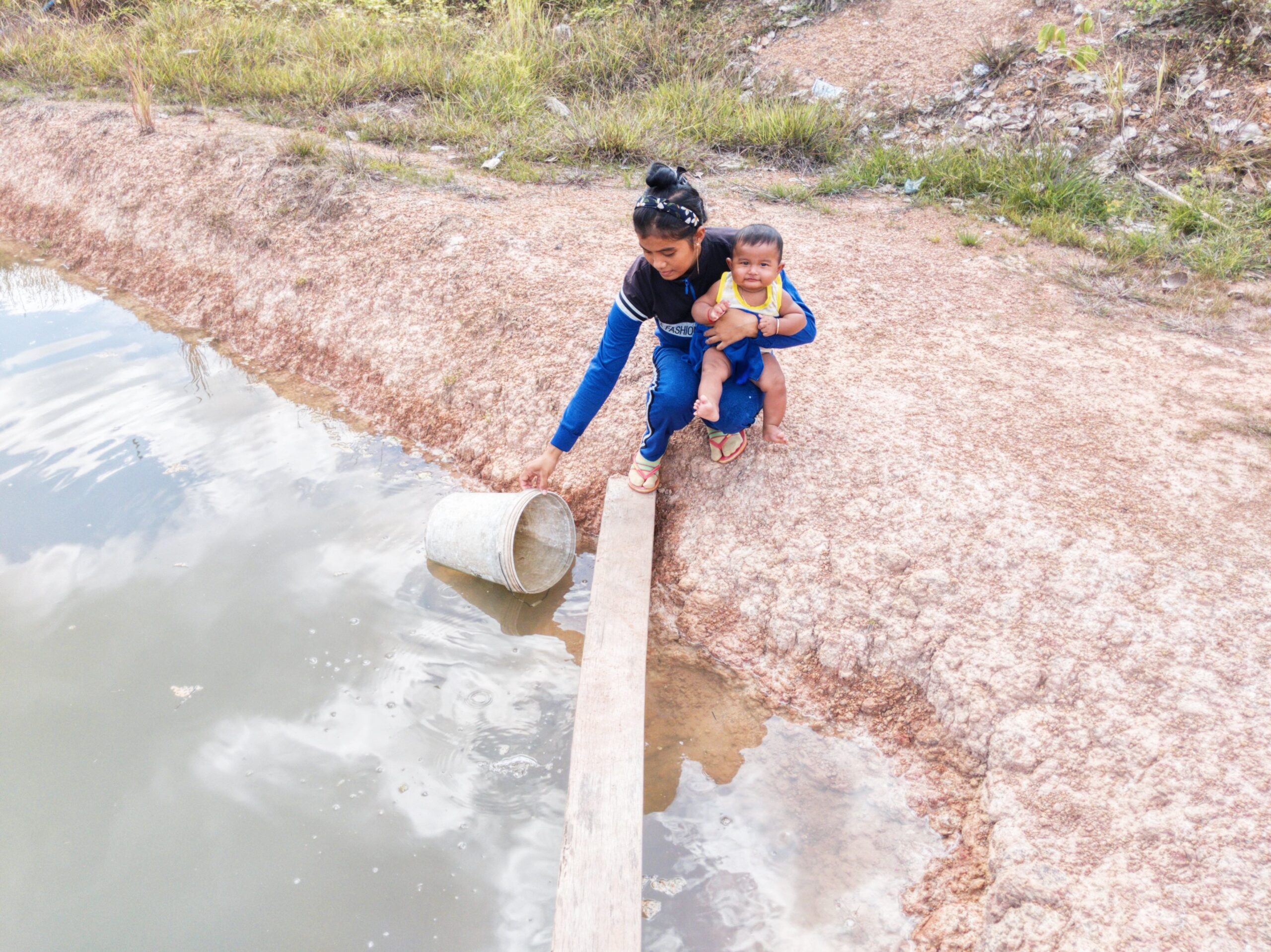 Behind the 771 Million Without Clean Water - neverthirst